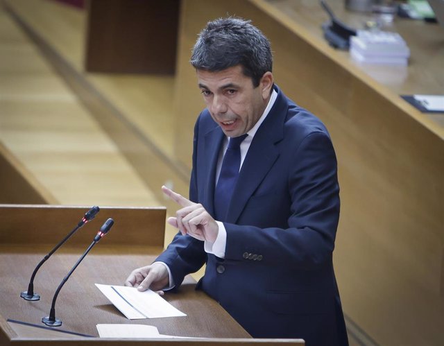Mazón avisa al Gobierno que no puede Mazón avisa al Gobierno que no puede