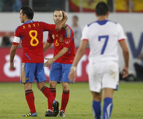 Bote Neutral: Alonso, Xavi, Silva, Iniesta, Cesc y Busquets ...