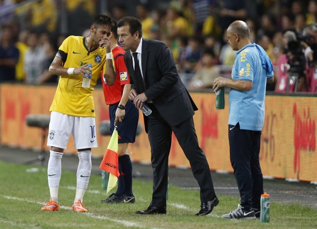 Los regresos de Marcelo y Robinho se destacan en la convocatoria de ...