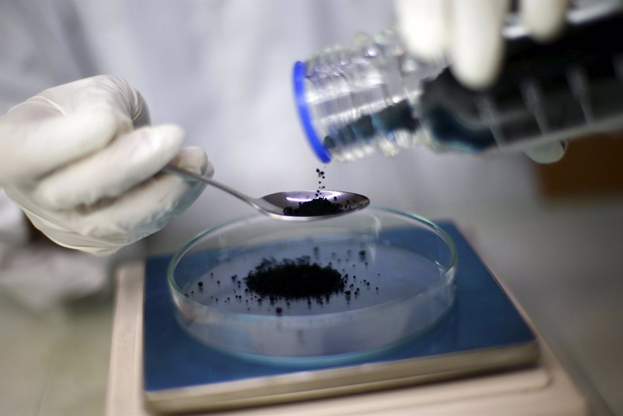 La tecnología apuesta por el grafeno, un material único con un enorme ...