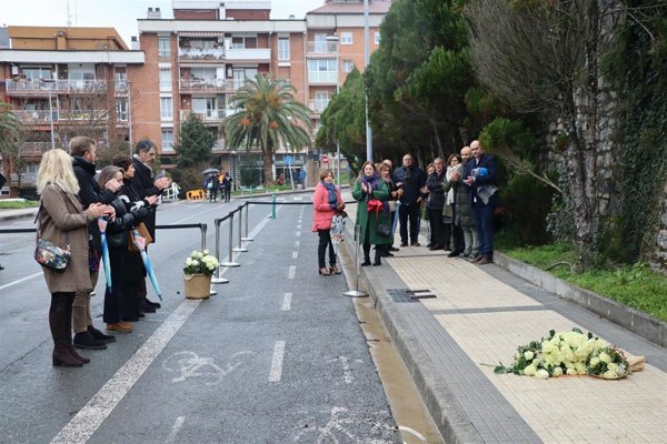 San Sebastián coloca placas en memoria de Juan Antonio Marcos González ...