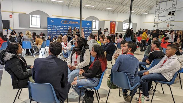 Dos de cada tres participantes en el programa Primera Experiencia ...