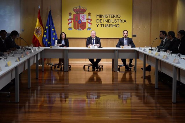 Hereu celebra el acuerdo entre Chery y Ebro EV Motors: "Es una ...