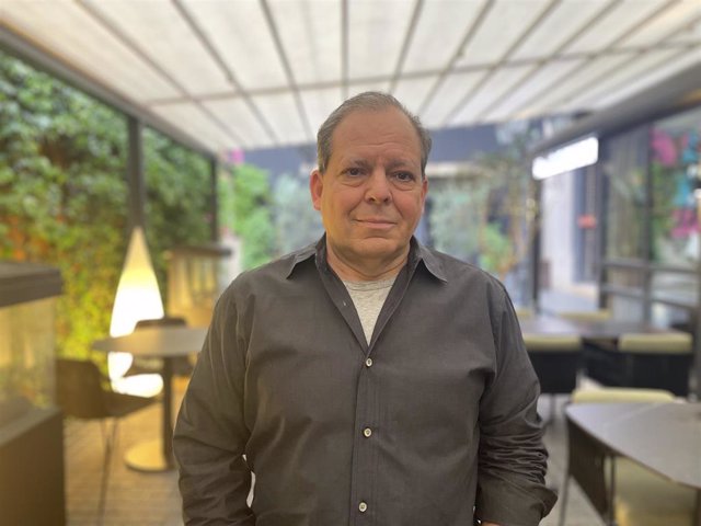 Doug Dorst, coautor de 'El barco de Teseo': "Cuanta más influencia ...